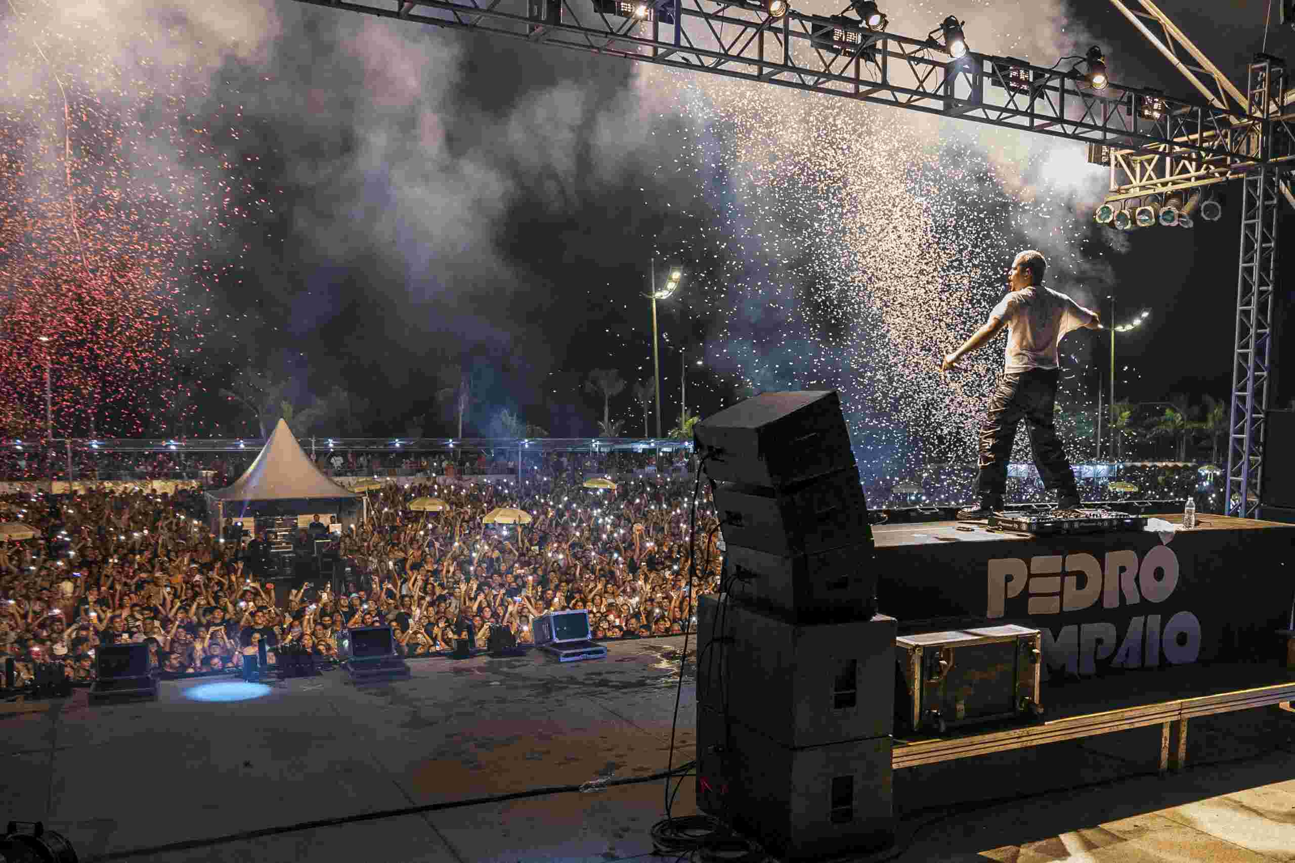 CARAGUÁ TÁ SHOW tem recorde de público durante final de semana ...
